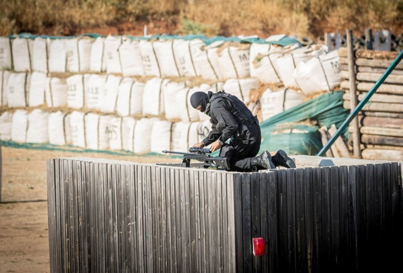 Συνεκπαίδευση της ΕΚΑΜ με Αμερικανούς - Δούρειος Ίππος
