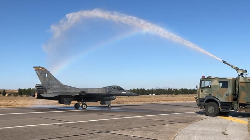 "Βουλιάζει" η ΕΑΒ παρασύροντας και τα F-16 - Δούρειος Ίππος