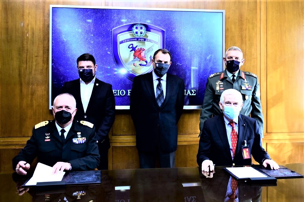 Ατελείωτο το κύμα δωρεών του Παναγιώτη Λασκαρίδη στο Πολεμικό Ναυτικό ...