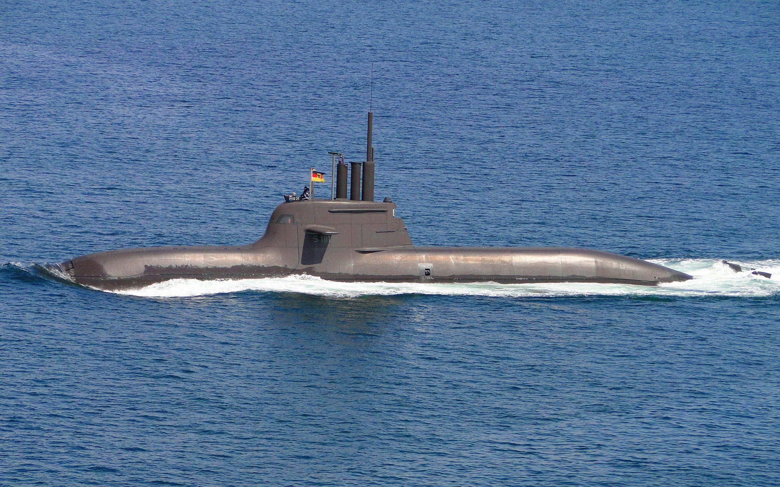 Μεταχειρισμένα υποβρύχια Type 212 έχει "βάλει στο μάτι" το Πολεμικό ...