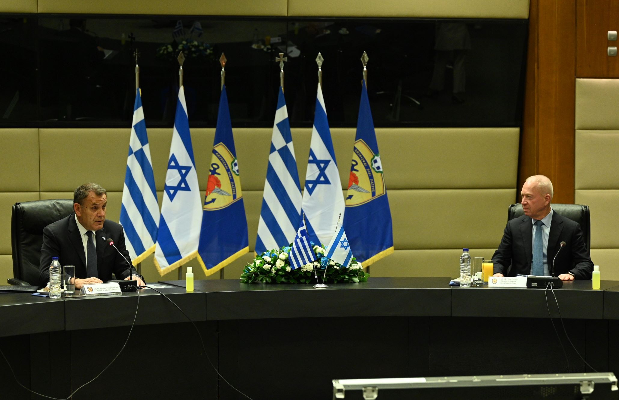 Συνάντηση ΥΕΘΑ με τον Ισραηλινό ομόλογό του - Δούρειος Ίππος