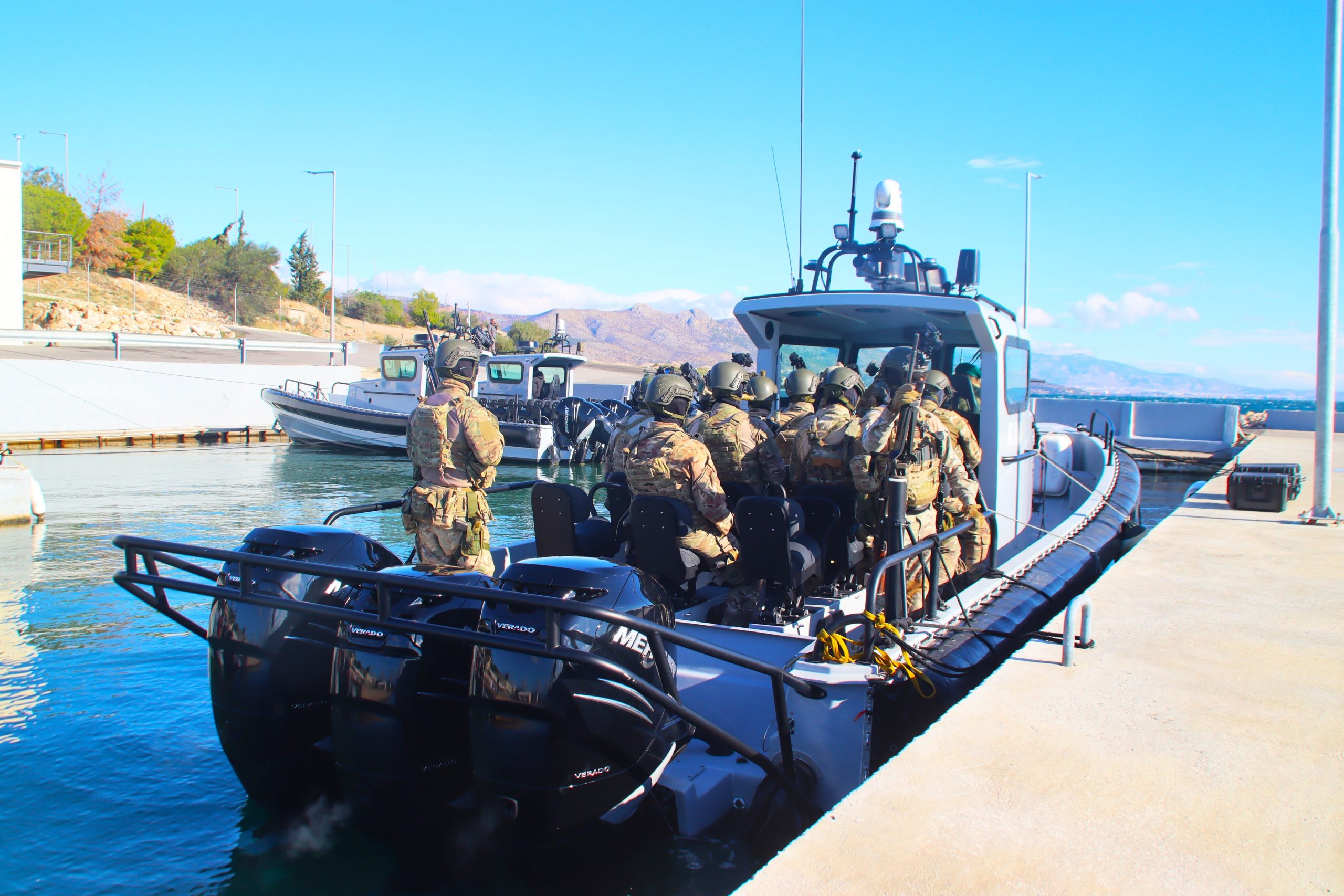 Τί είναι η Βάση Υποστήριξης Μονάδων Ειδικών Επιχειρήσεων που ...