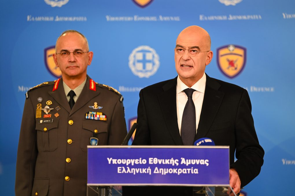 Δένδιας για αλλαγές Δομής και το σχέδιο για Αρχηγείο Χερσαίων Δυνάμεων ...