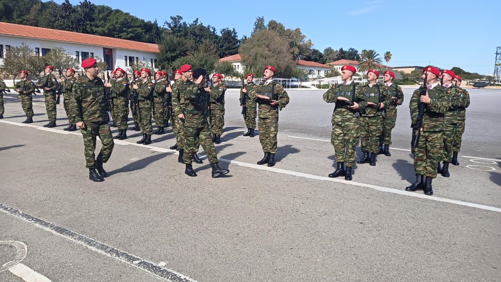 Οι επισκέψεις ΥΕΘΑ και Α/ΓΕΣ στην Κρήτη και η αναβαθμισμένη 5η Α/Μ ΤΑΞ ...