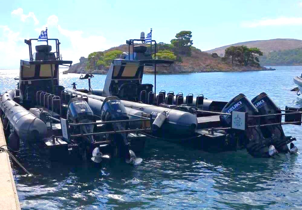 Δωρεά δύο ταχυπλόων Escape Defence 38C στην 96 ΑΔΤΕ - Δούρειος Ίππος