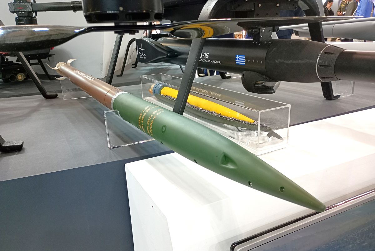 Η κατευθυνόμενη ρουκέτα της THALES Belgium σε αντιαεροπορική χρήση στην ...